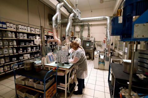 Agents chimiques CMR. Ce qu’il faut retenir - Risques - INRS