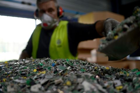 Agents chimiques CMR. Ce qu’il faut retenir - Risques - INRS