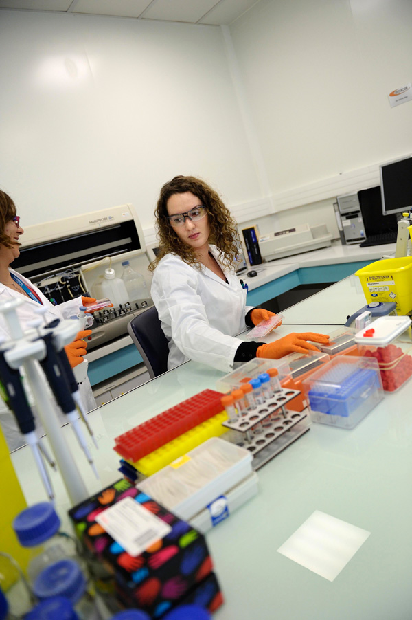 Laboratoires de chimie - Votre métier - INRS